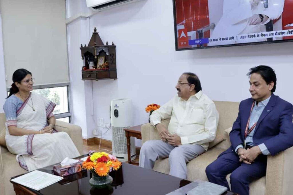 Agriculture Minister Tummala meets Union Ministers in Delhi